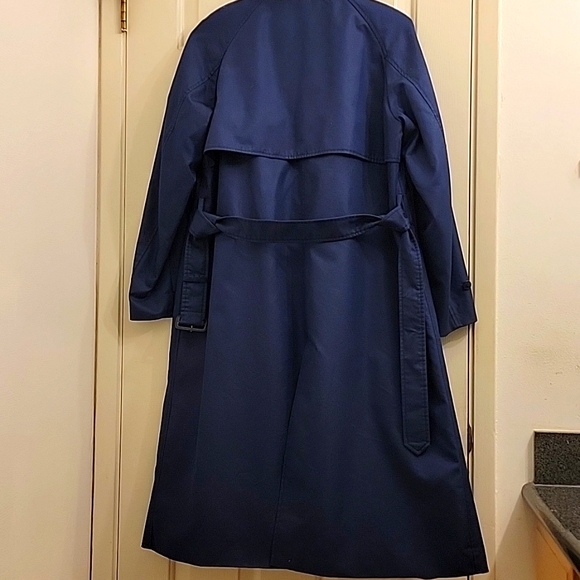 Uniqlo | Jackets & Coats | Nwt Uniqlo Single Breasted Rain Coat ...
